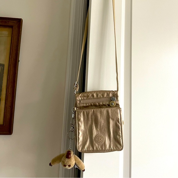 Kipling | Bags | Like New Kipling Cross Body Purse | Poshmark